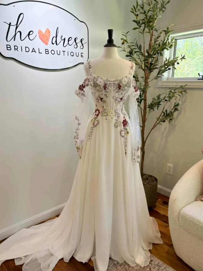 Georgia Rae | The Dress Bridal Boutique - GR38 | The Dress Bridal Boutique
